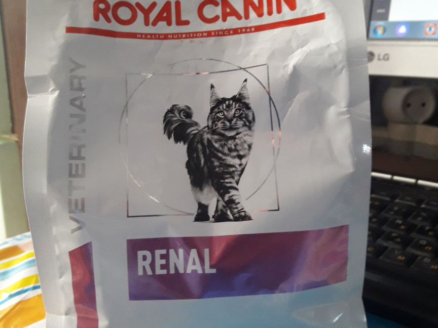 Для кошек:Renal,Котэрвин,Titbit,корм