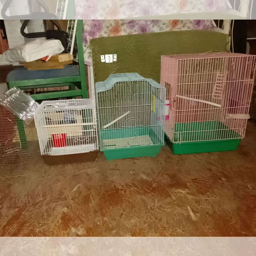 Клетки для попугайчиков