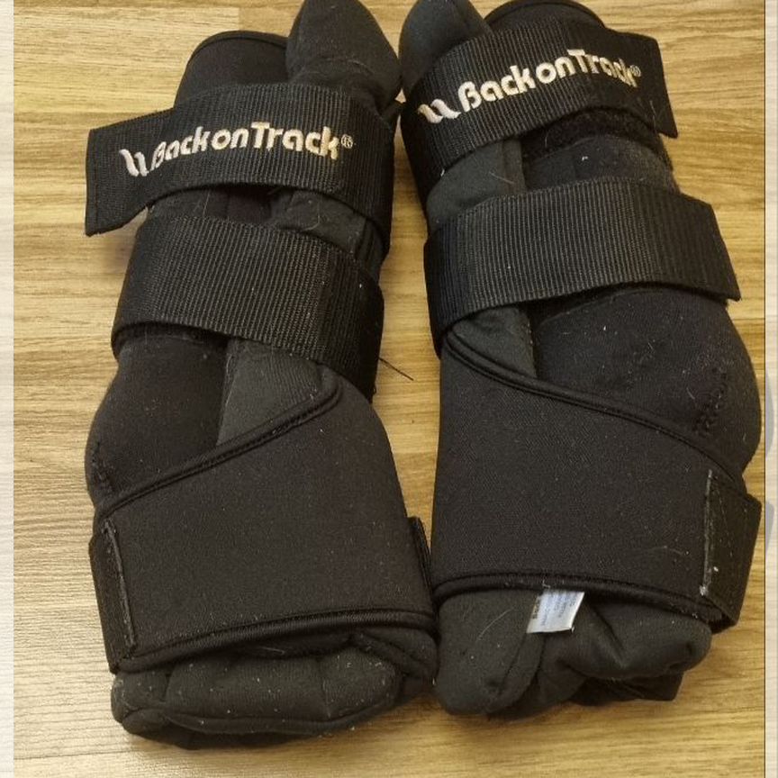 Ногавки для лошади денниковые