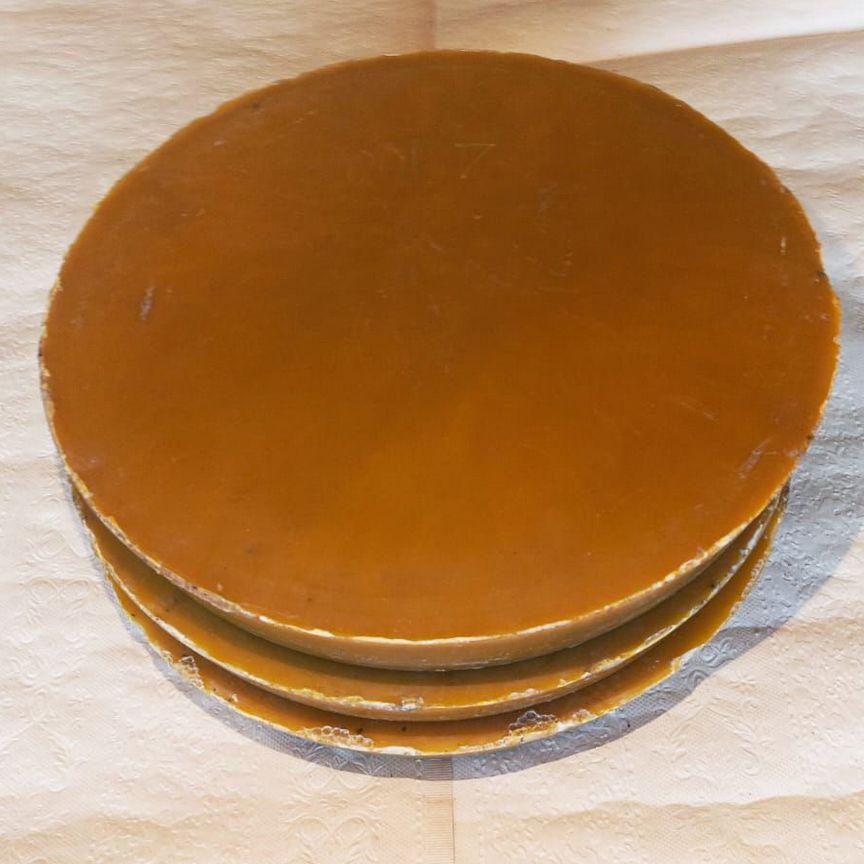 Воск пчелиный