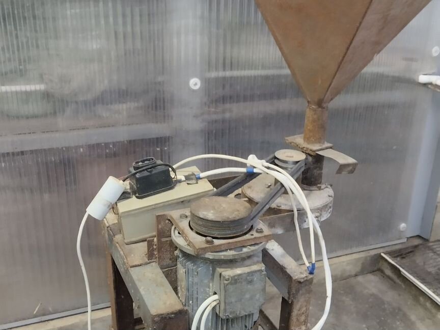 Крупорушка зернодробилка бу