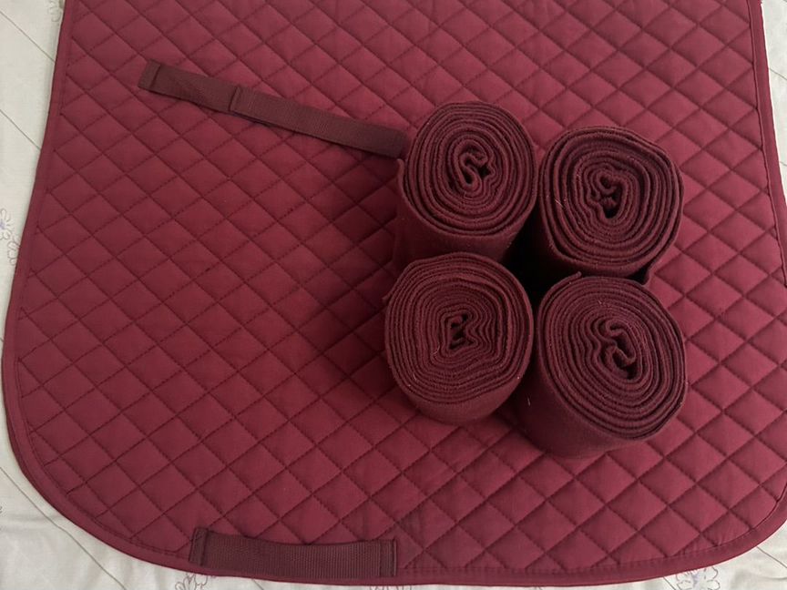 Вальтрап и бинты для лошади