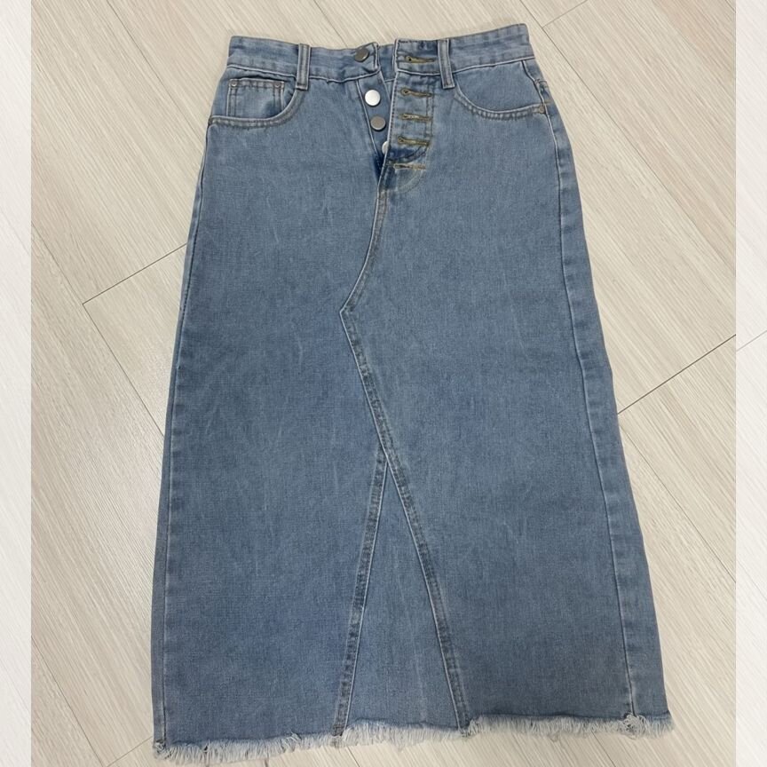 Джинсовая юбка миди