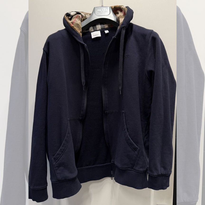 Кофта на молнии burberry