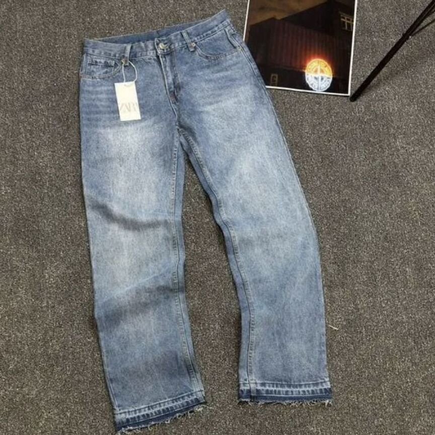 Джинсы zara flared type голубые
