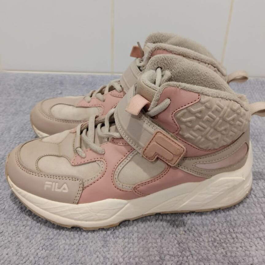 Кроссовки утеплённые fila 37 зимние