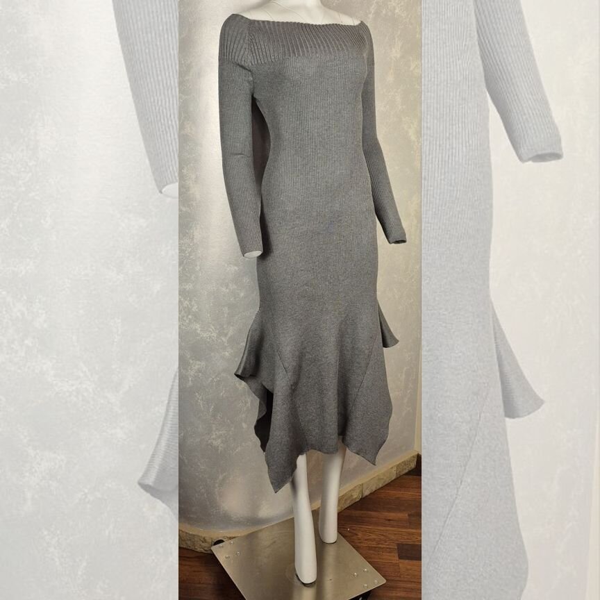 Платье новое трикотажное 42-44