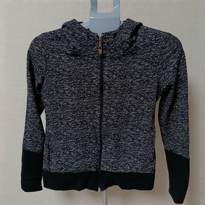 Спортивная кофта женская 40-42 размера