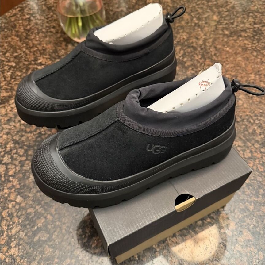 UGG Tasman Weather Hybrid US8 (26см) оригинал