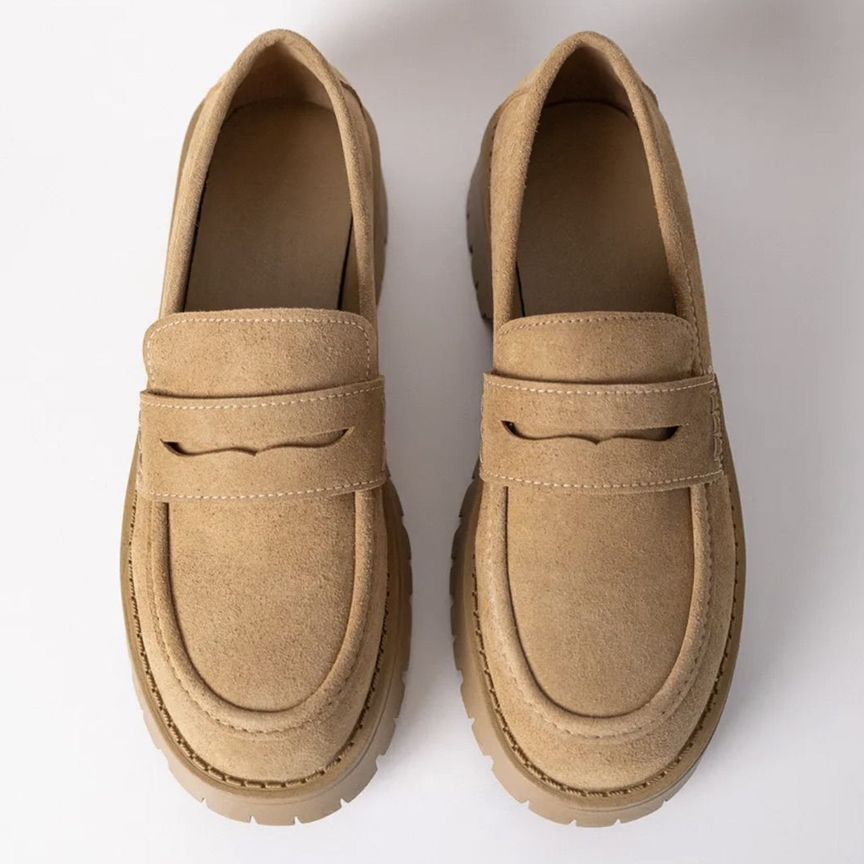 Лоферы женские