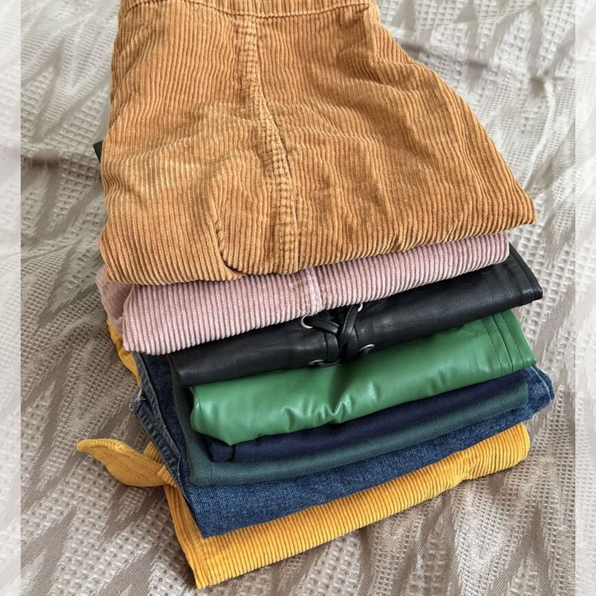 Юбки пакетом 42-44