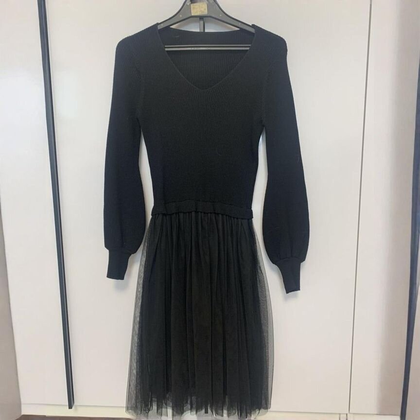 Платье женское