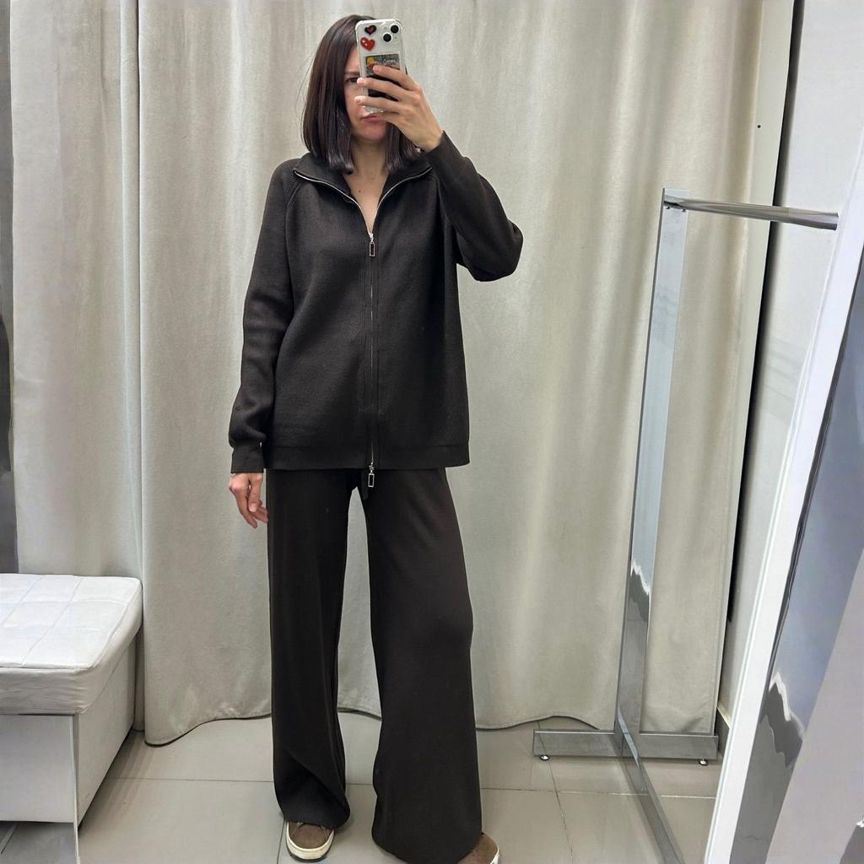 Костюм вязаный в цвете шоколад